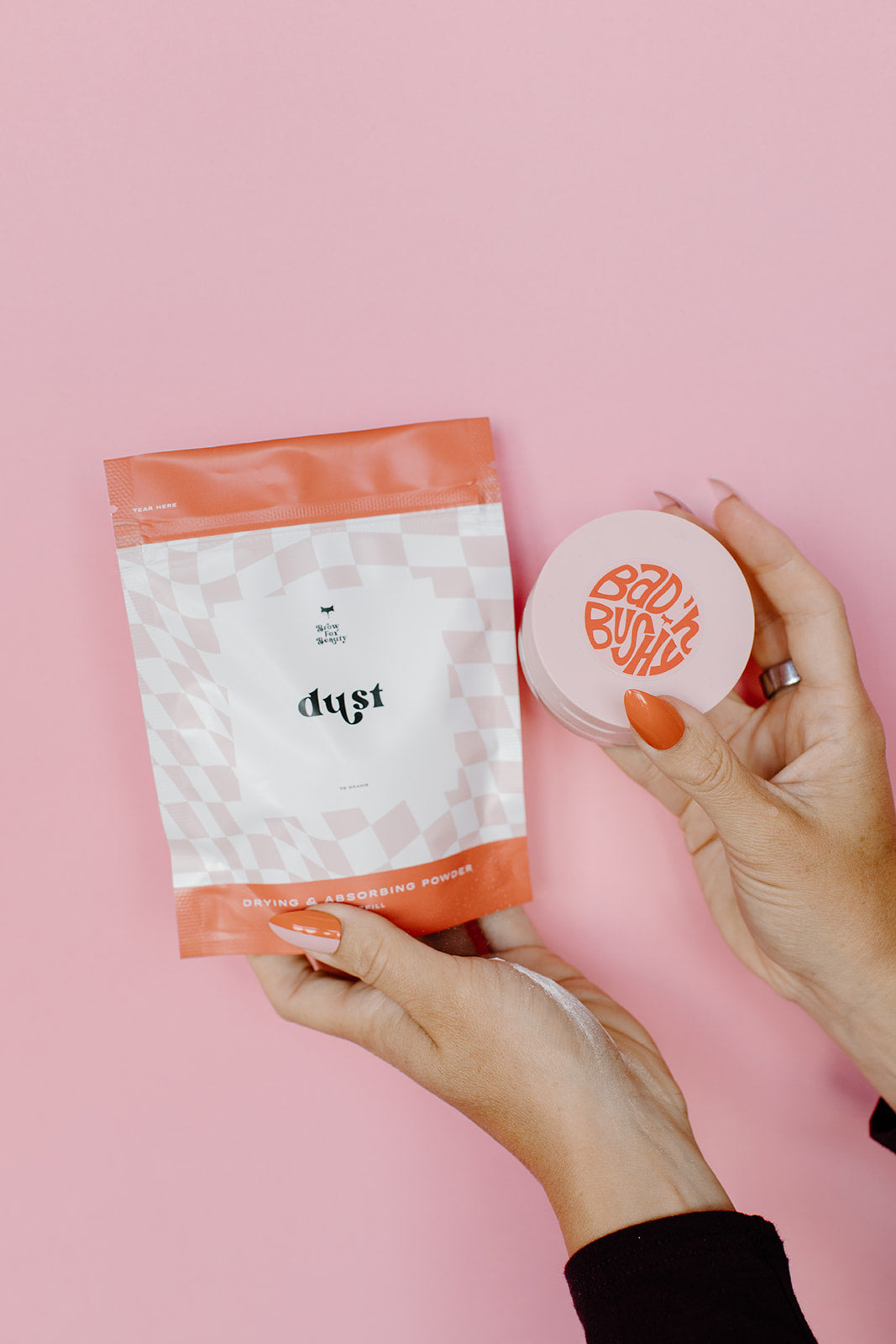 Dust - Drying & Absorbing Powder for Estheticians for Waxing – Brow Fox ...